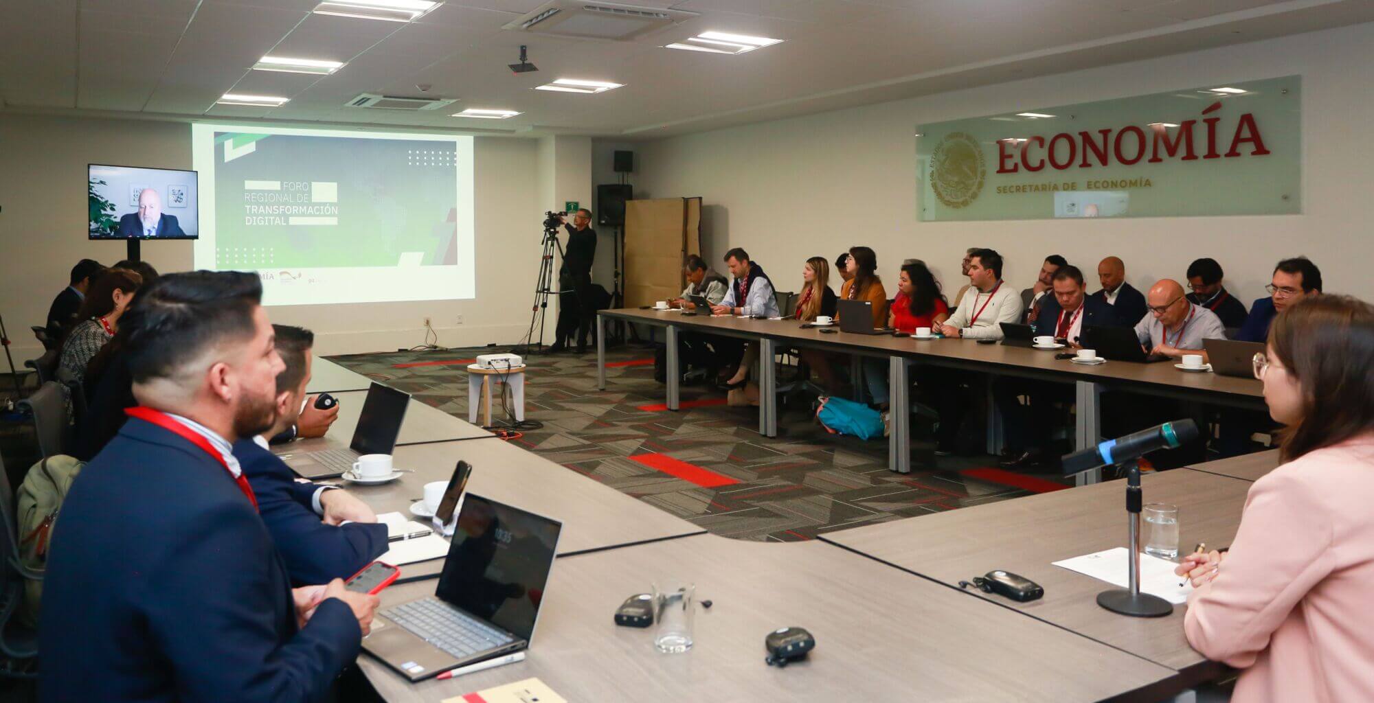 Multi-stakeholder discussions at the Regional Forum on Digital ...